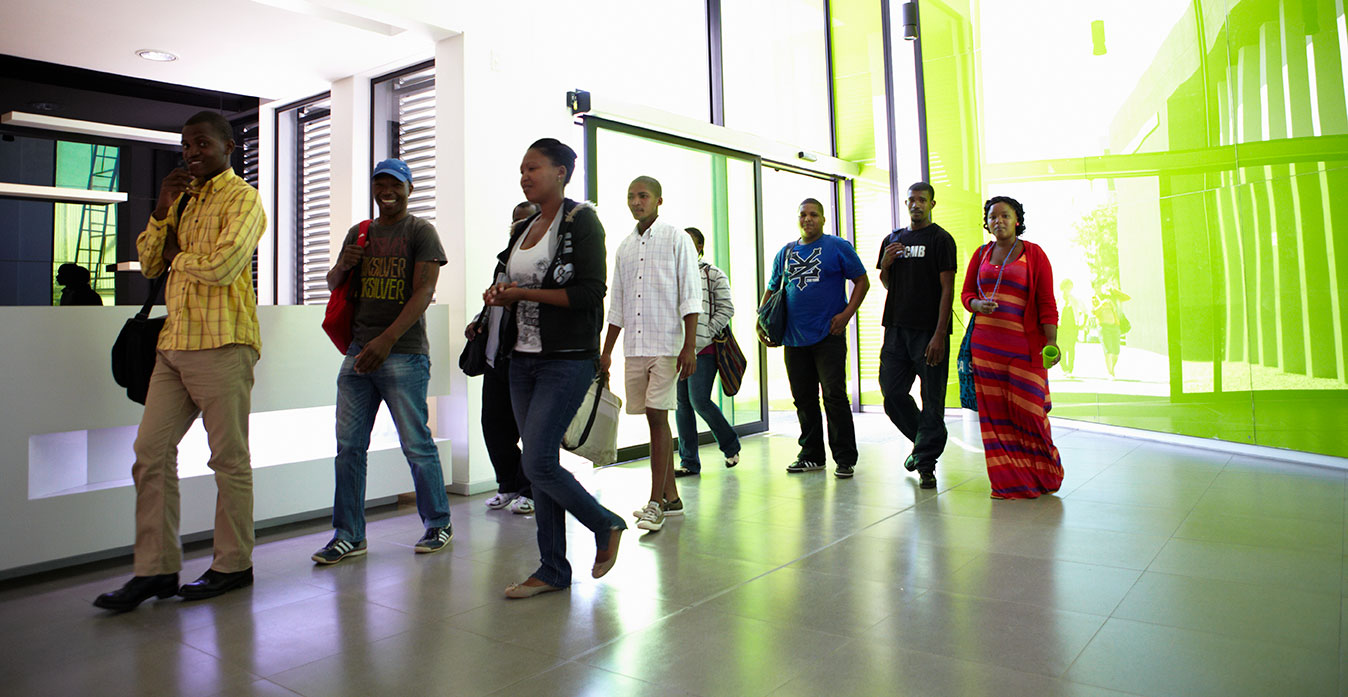 JETStreaming - an innovative research capacity building programme — JET ...