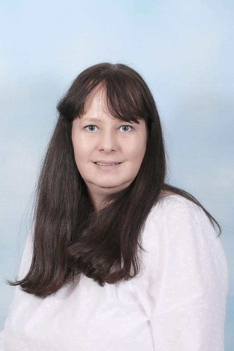 Roelien Herholdt awarded Chancellor's Medal — JET Education Services